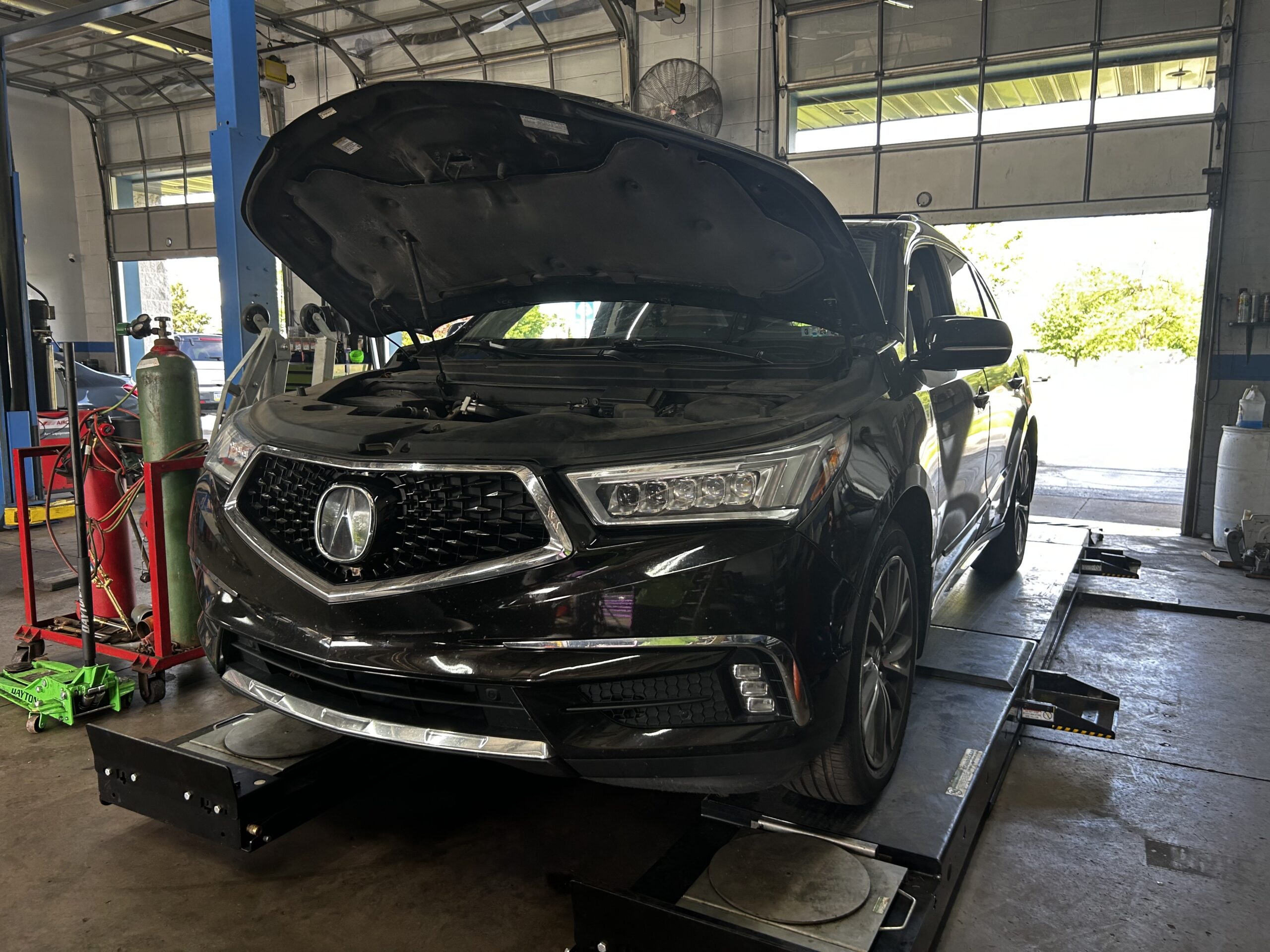 5 Hidden Warning Signs Your Car Needs Service Before Summer Travel ...